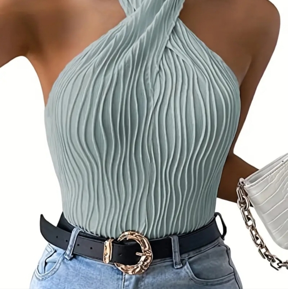 Tops | Ripple Keyhole Halter Top | Poshmark